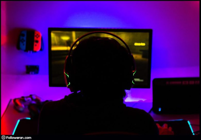 YouTube game streaming vs Twitch: Complete Comparison 2024